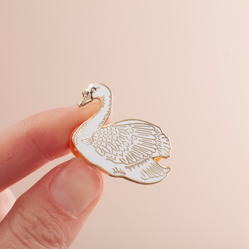 Mute Swan Enamel Pin Pin Badge Hard Enamel Pin Gold - Etsy