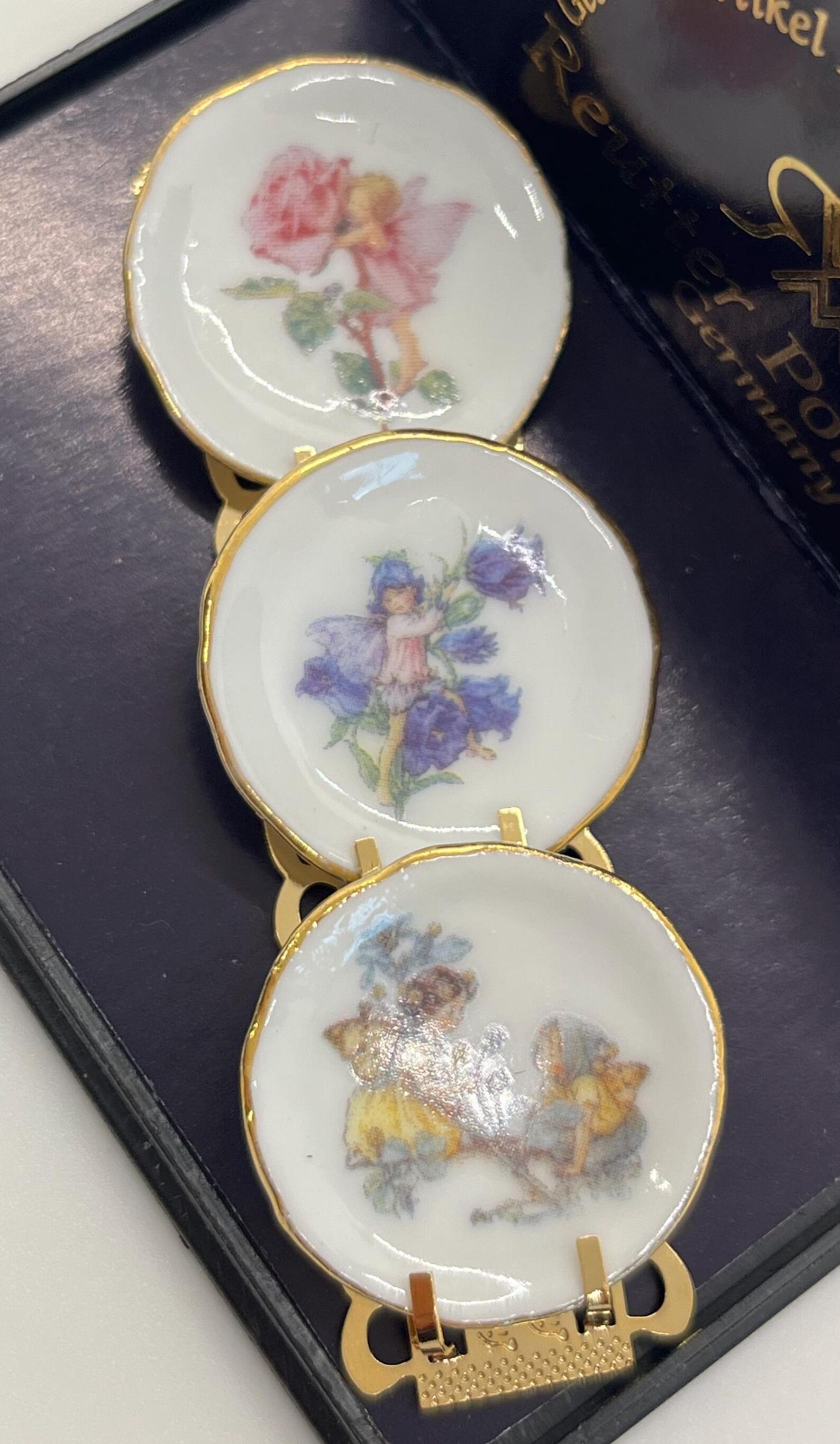 1/12 Reutter Dollhouse Miniature Plate Rack With Three Fairy Plates - Etsy
