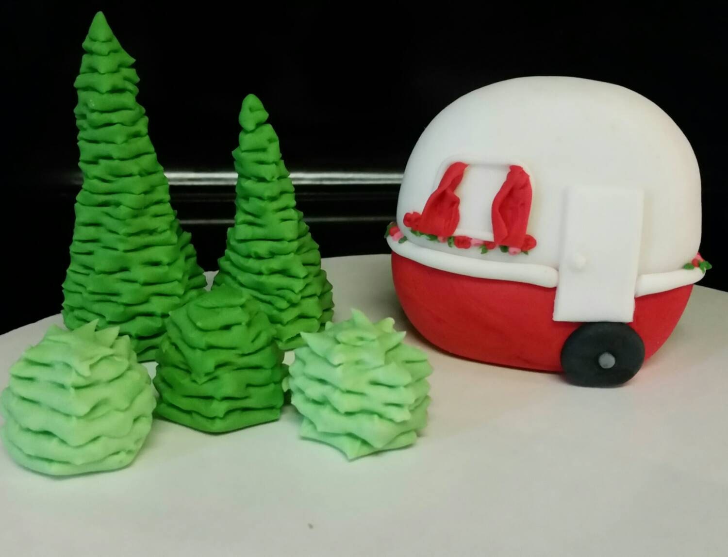 Handmade Edible Fondant RV Camping Cake Topper Set - Etsy