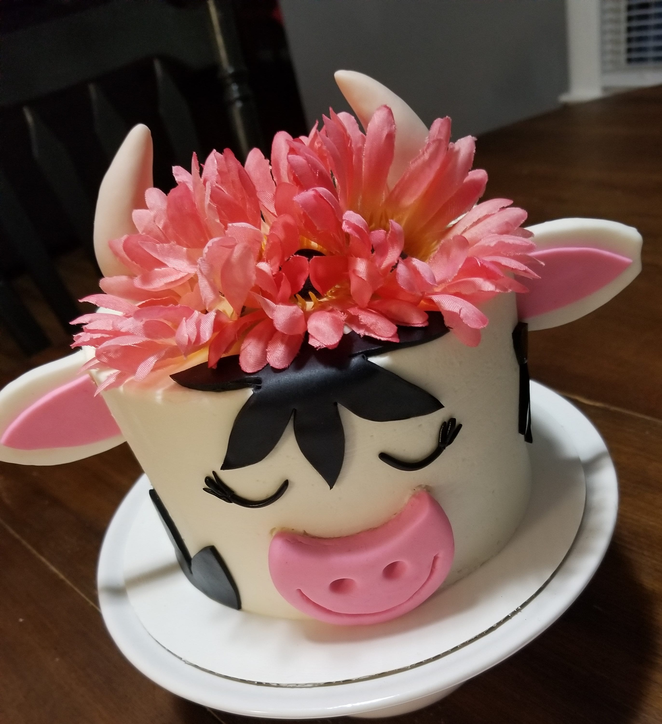 Handmade Fondant Cow Cake Topper Set - Etsy
