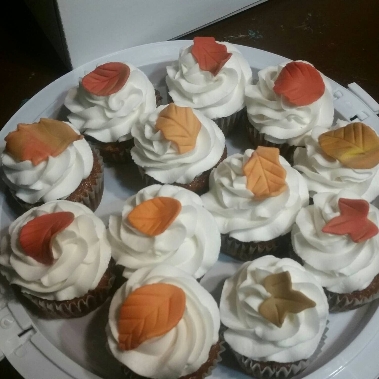 Handmade Edible Fondant Fall Leaves Cake Cupcake Toppers - Etsy