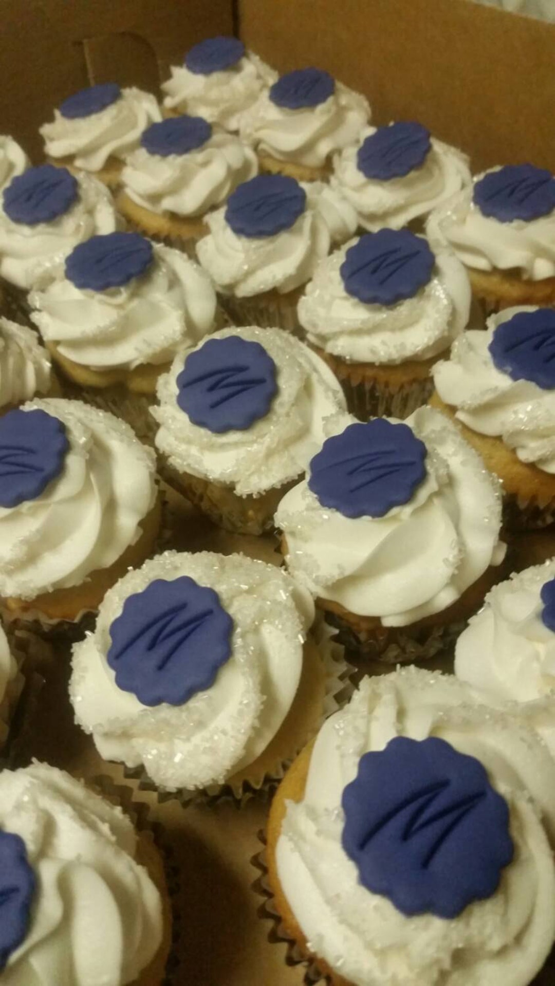 Handmade Edible Fondant Monogram Cupcake Toppers - Etsy