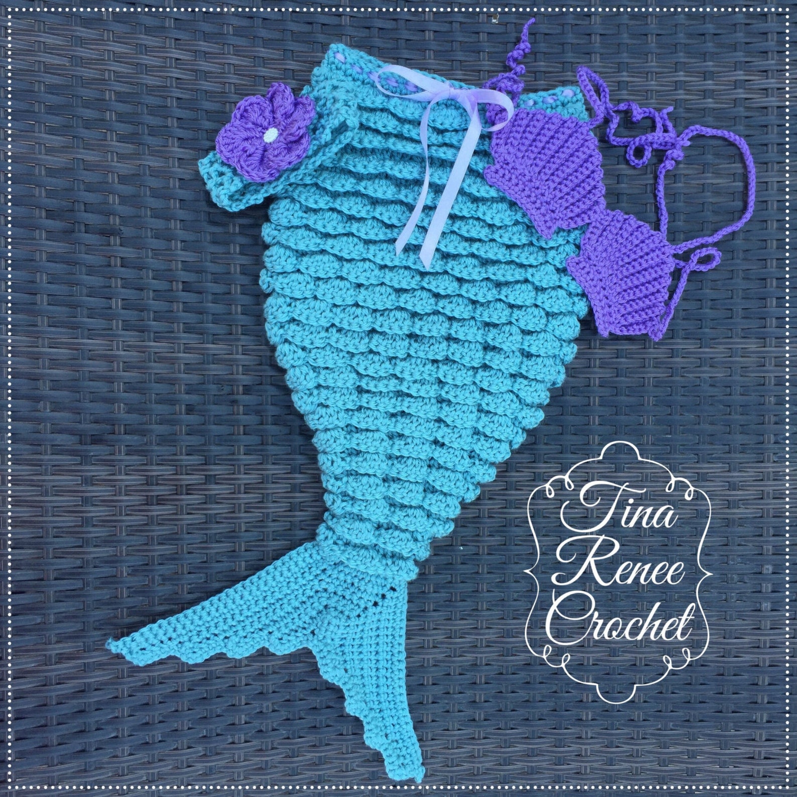 Baby Mermaid Set // Mermaid Photo Prop // Mermaid Bikini Shell - Etsy