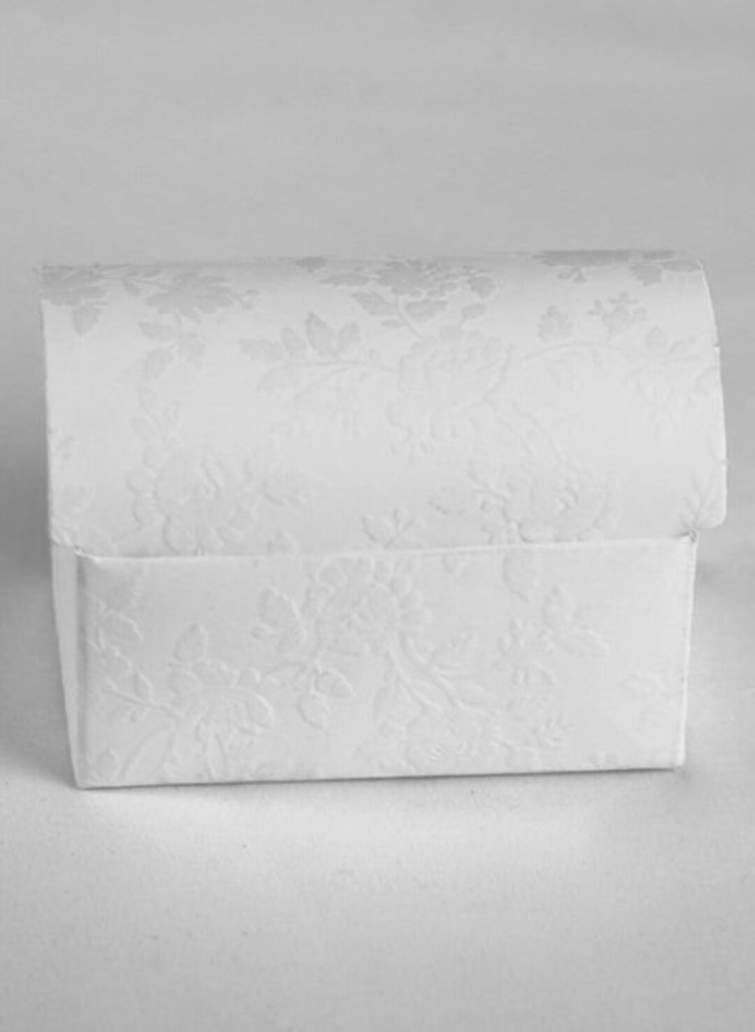 White Treasure Chest Favor Boxes With Rose Design (pack of 10) Wedding ...