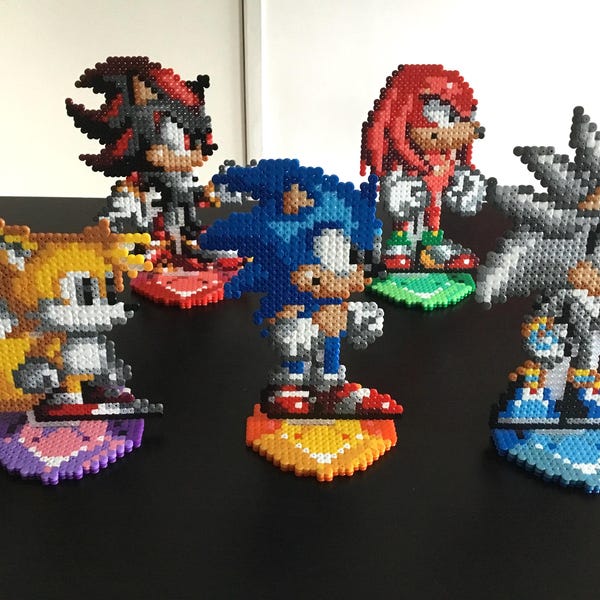 Hama Bead Pixel Art Sonic the Hedgehog, Tails the Fox, Knuckles the ...