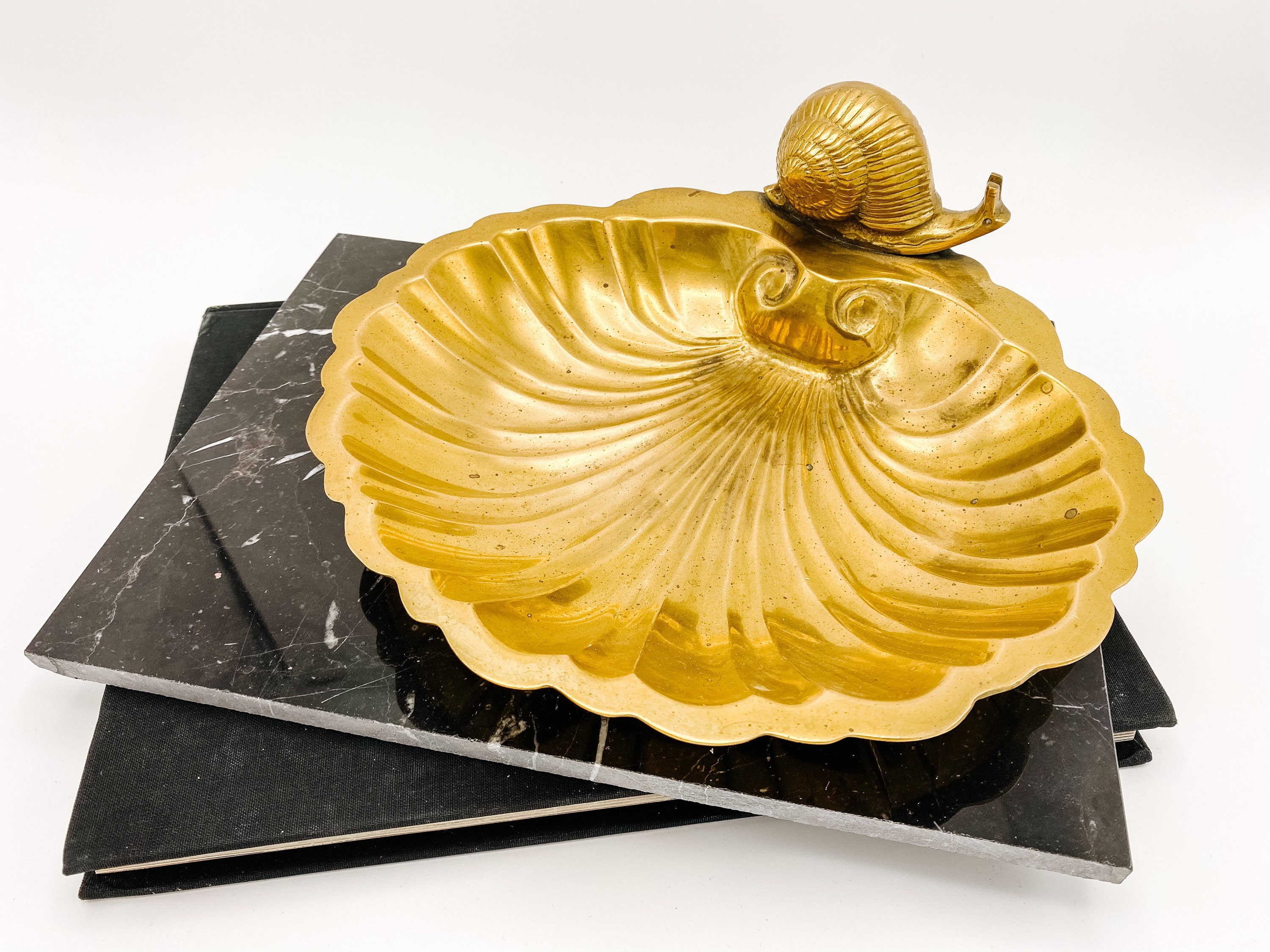 Vintage Brass Snail Tray Snail Catchall Vintage Catchall - Etsy Polska Vintage Brass Snail Tray Snail Catchall Vintage Catchall - Etsy Polska