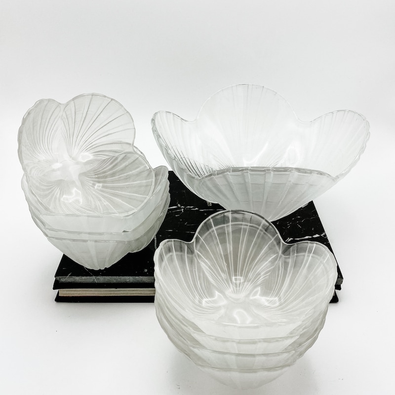 Clam Shell Bowl - Etsy