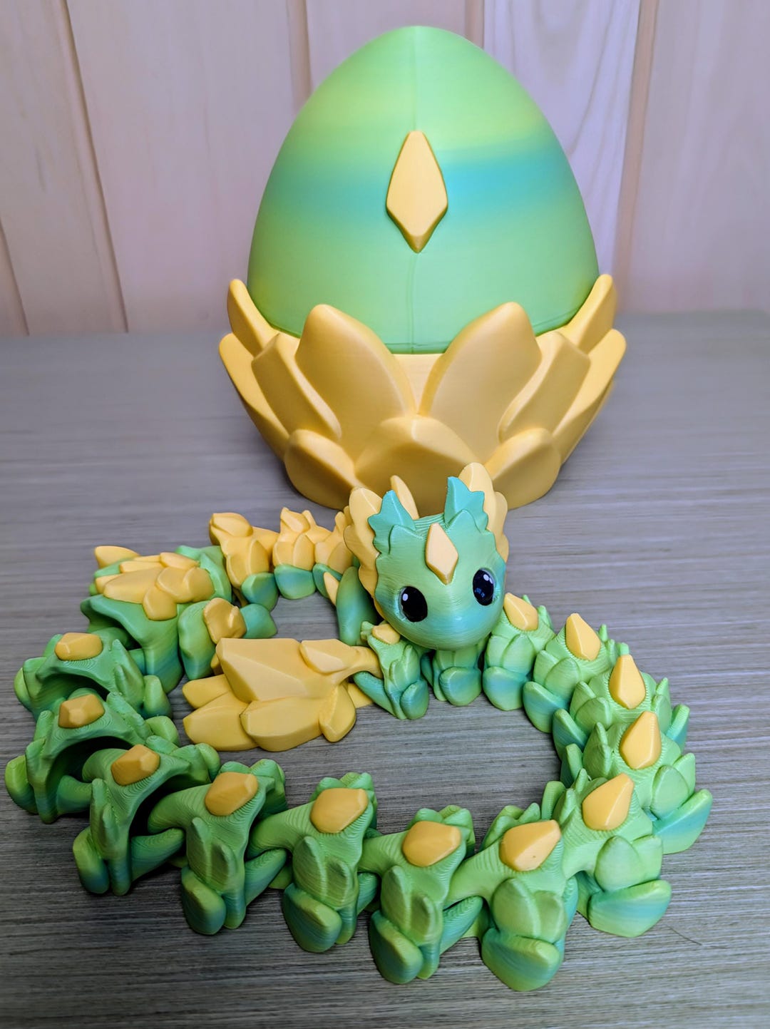 Articulated Dragon With Egg , Flexible Dragon, D&D Gift for Teen ...