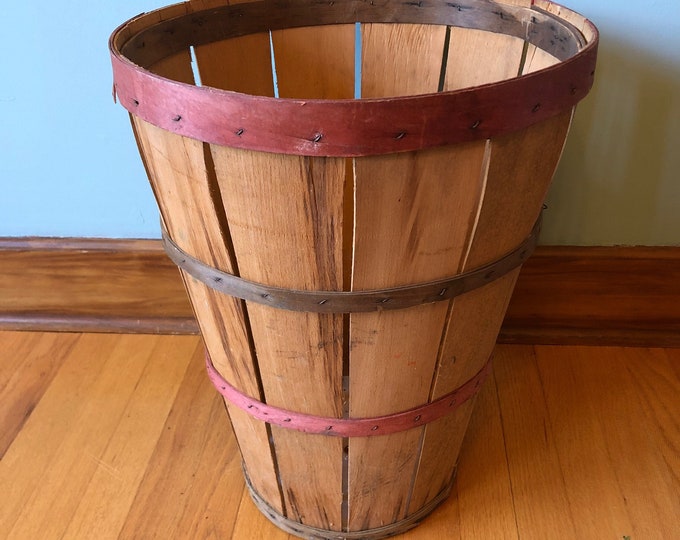 Vintage Orchard Basket, Bushel Basket, Tall Vintage Piece, Garden ...