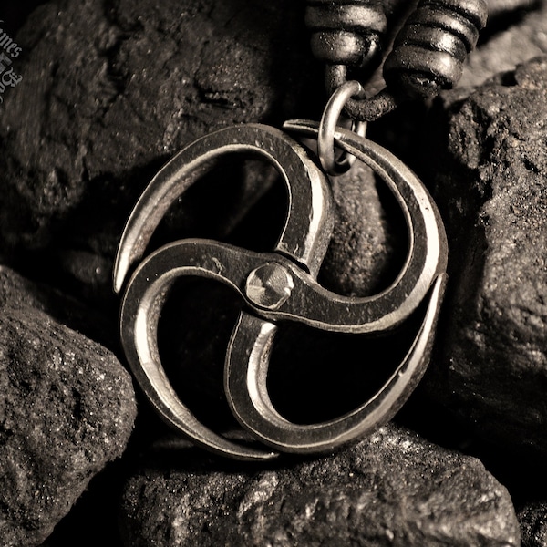Sunwheel Pendant Necklace - Etsy