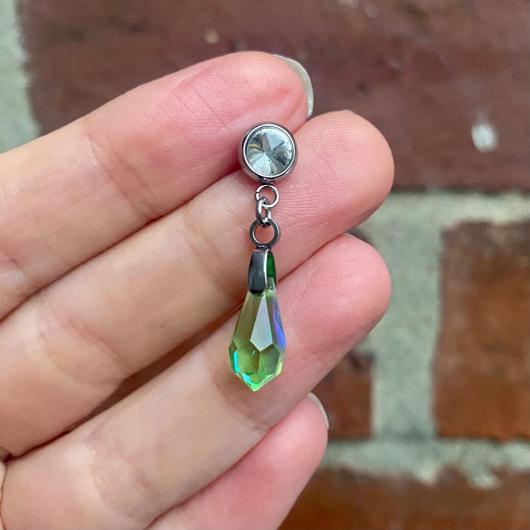 Final Fantasy VII 7 REMAKE REBIRTH Young Guide Tifa Lockheart Green ...