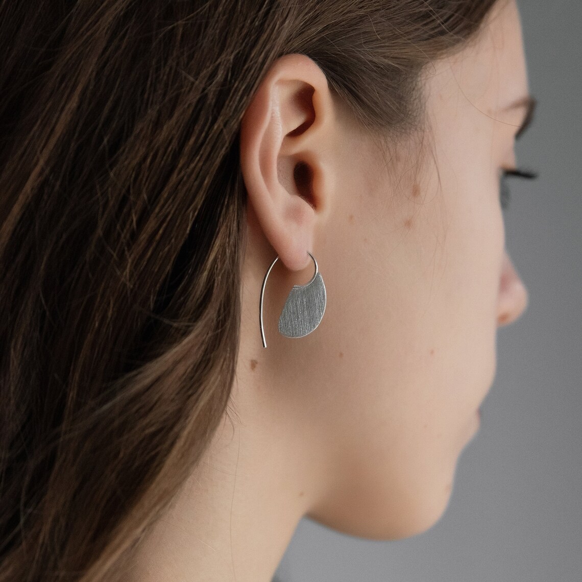 Small Sterling Silver Modern Ulu Earrings royal Worthy - Etsy Canada