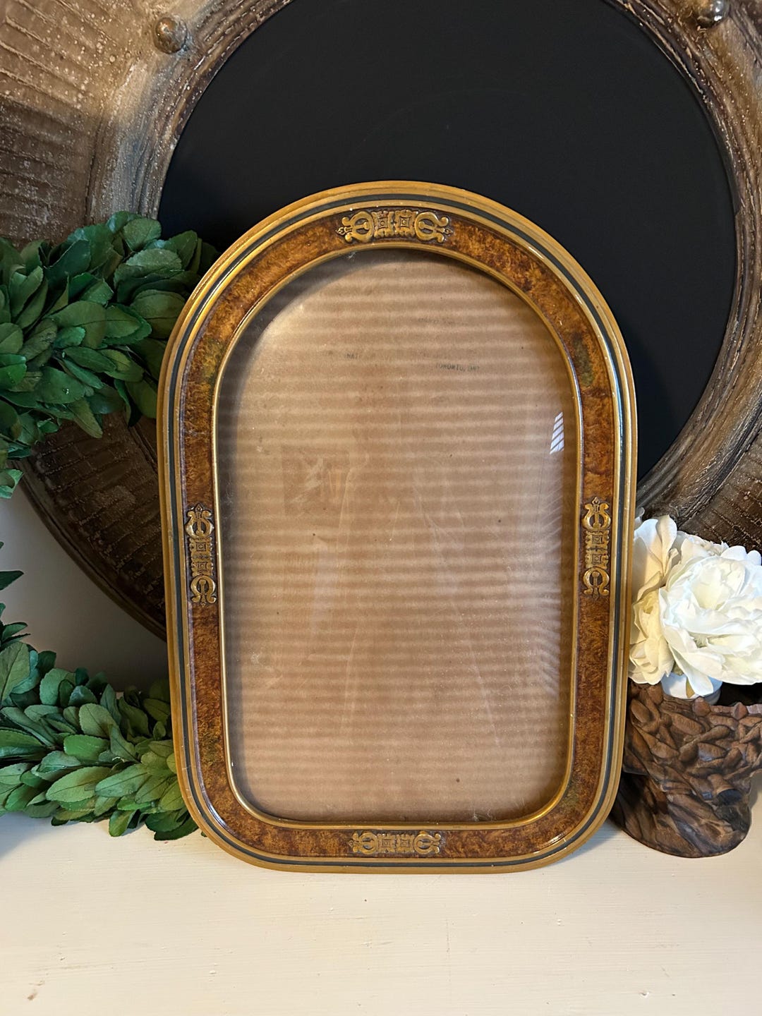 ANTIQUE PICTURE FRAME Bubble Glass Frame Wooden Ornate Victorian ...