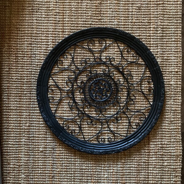 Large Round Metal Wall Decor - Etsy