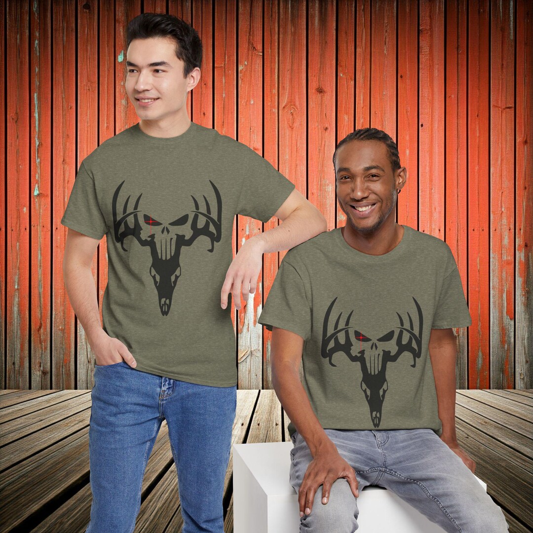 In the Crosshairs Punisher Deer Skull Hunting Lover's T-shirt, Hunter ...