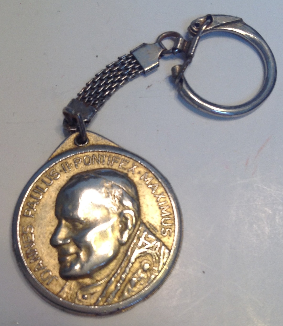 Pope John Paul II Keychain Joannes Paulus Pontifex Maximus Gold Tone ...