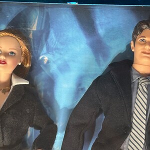 Mattel X-files Barbie Ken Doll Set NRFB 1998 Muldor Skully - Etsy