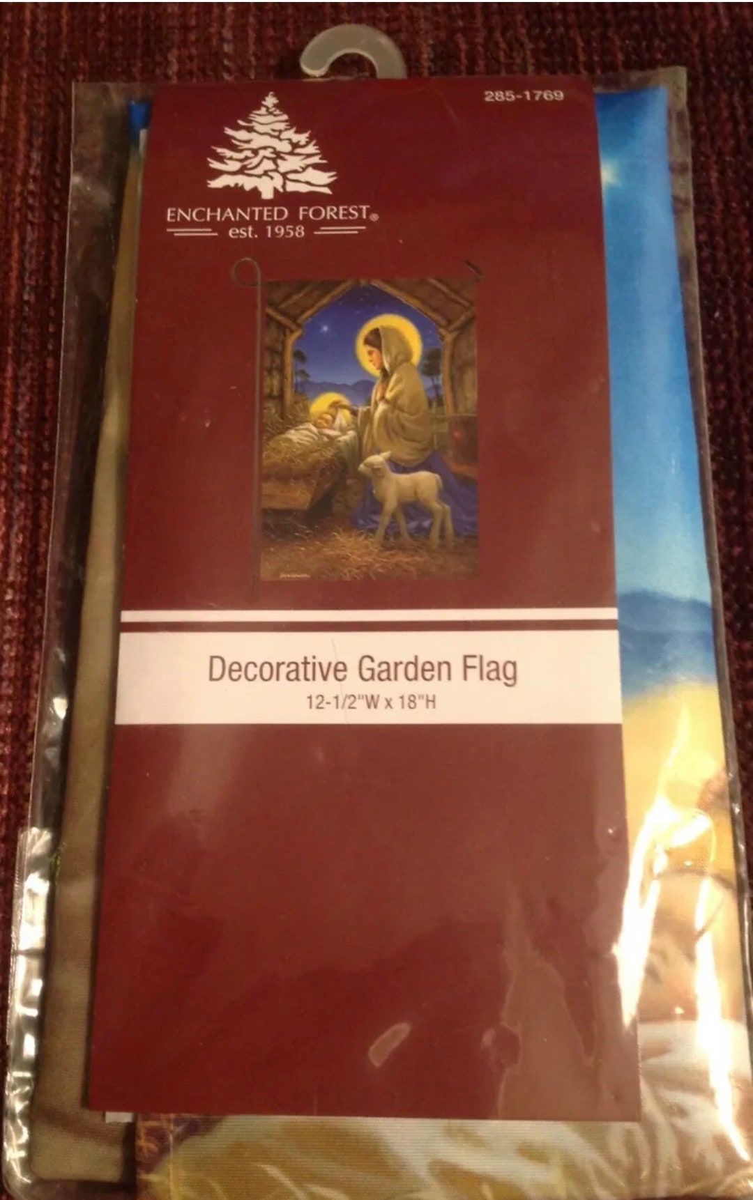 Jesus in Manger Christmas Garden Flag 12.5”x18” Nativity Virgin Mary - Etsy