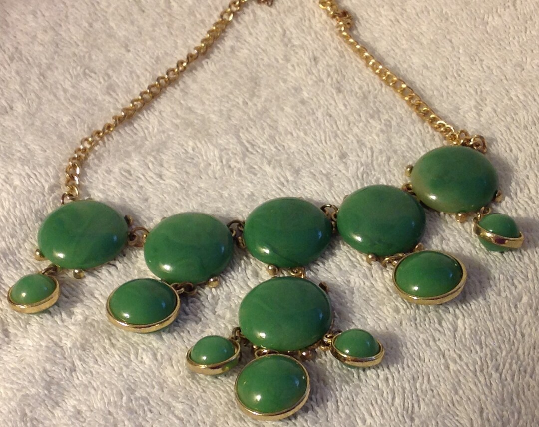 Bibb Necklace Gold Setting Jade Green Plastic Dangling Bubbles Vintage ...