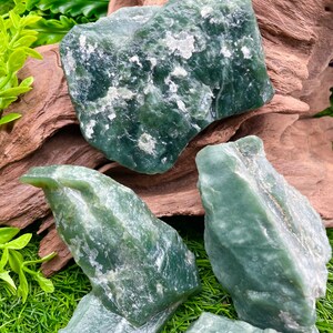 Natural Green Jade Rough Stone Real Beautiful Jade Stone From ...