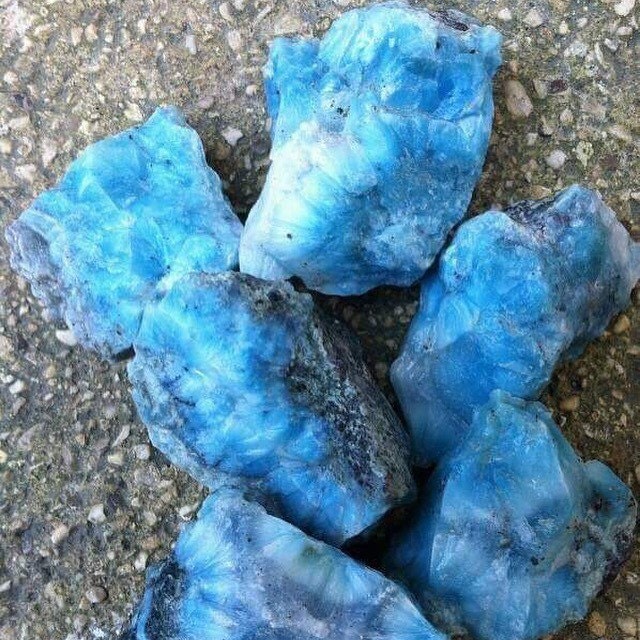 Rough Larimar / Natural Larimar / Genuine Larimar Origin - Etsy