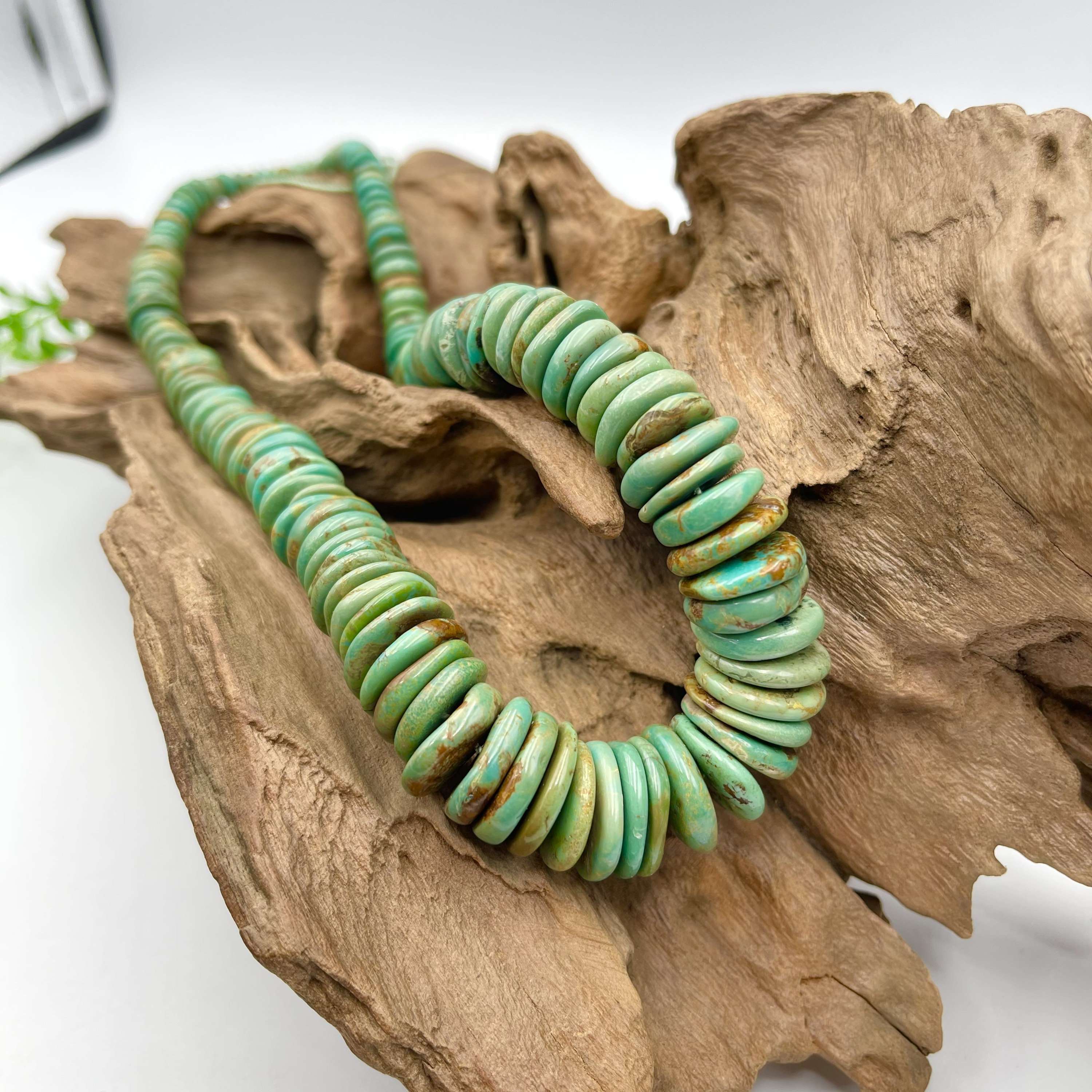 Natural Green Turquoise Necklace Donut Green Kingman Mine Turquoise ...