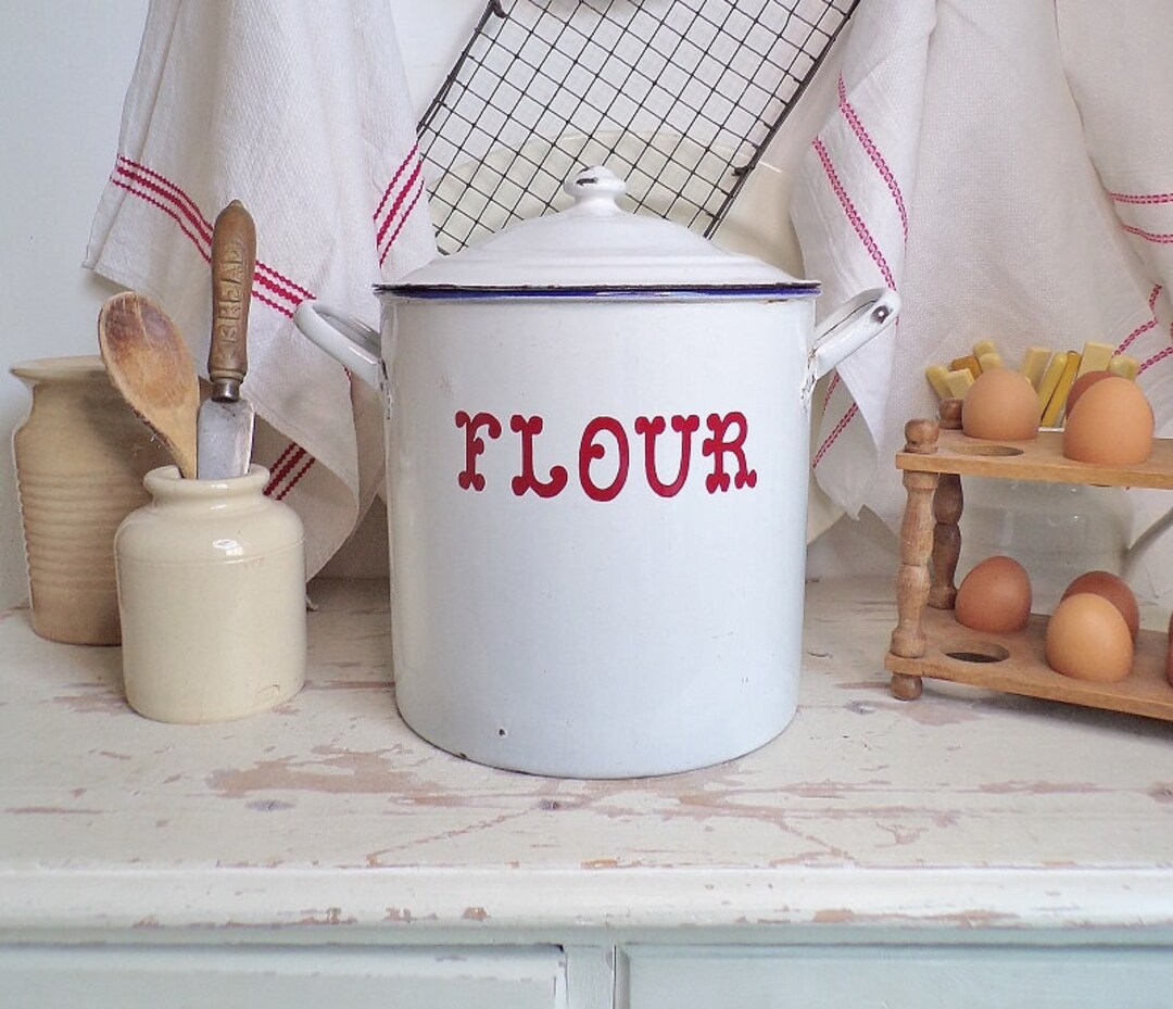 Large Vintage Enamel Flour Bin, Enamelware - Etsy UK