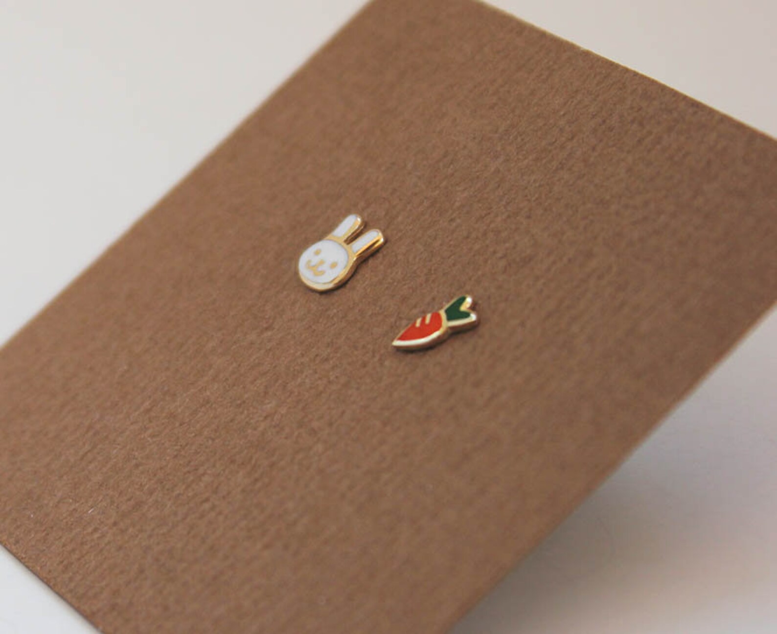 14k Solid Yellow Gold Enamel Rabbit and Carrot Screwback - Etsy