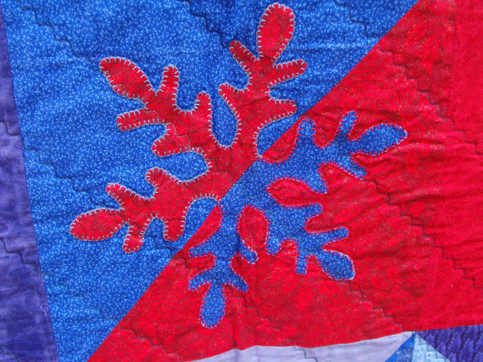 Snowflake Quilt Art Quilt Contemporary Quilt Handmade Quilt Wallhanging ...