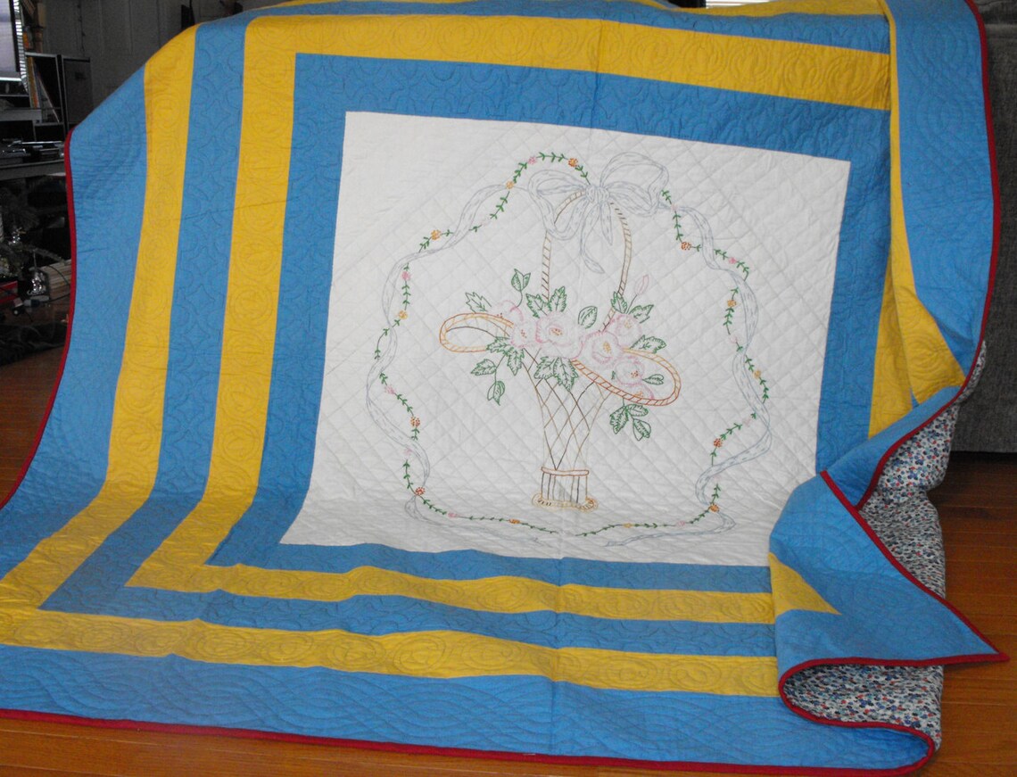 Embroidered Quilt, Handmade Quilt, Handquilted Quilt, Bed Quilt ...