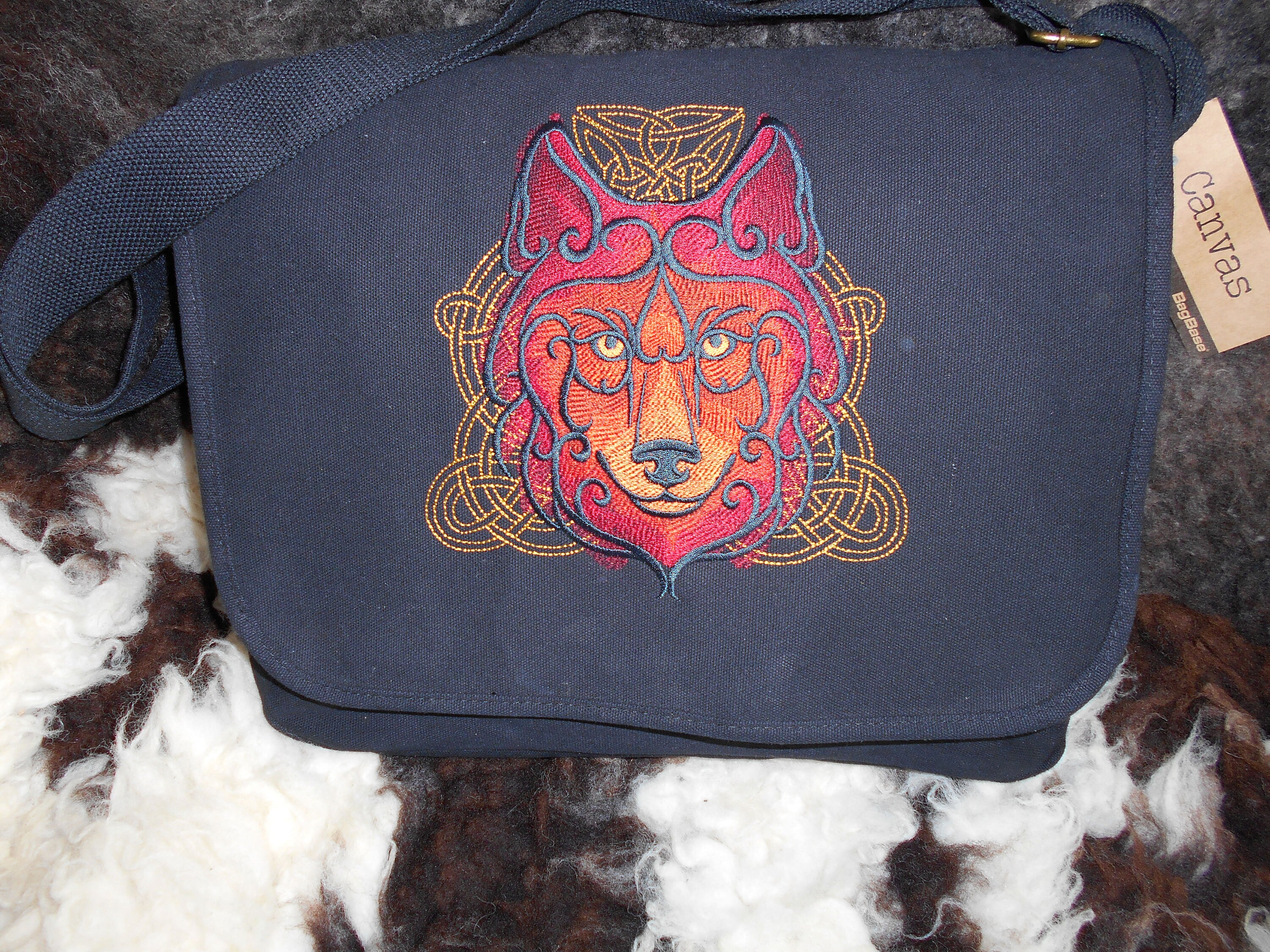 Wolf Bag Wolf Knotwork Bag Wolf Messenger Bag Wolf - Etsy UK