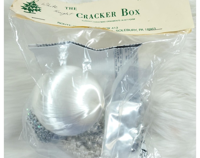 Cracker Box Golden Oldie Ornament Kit Christmas White Knight NEW ...