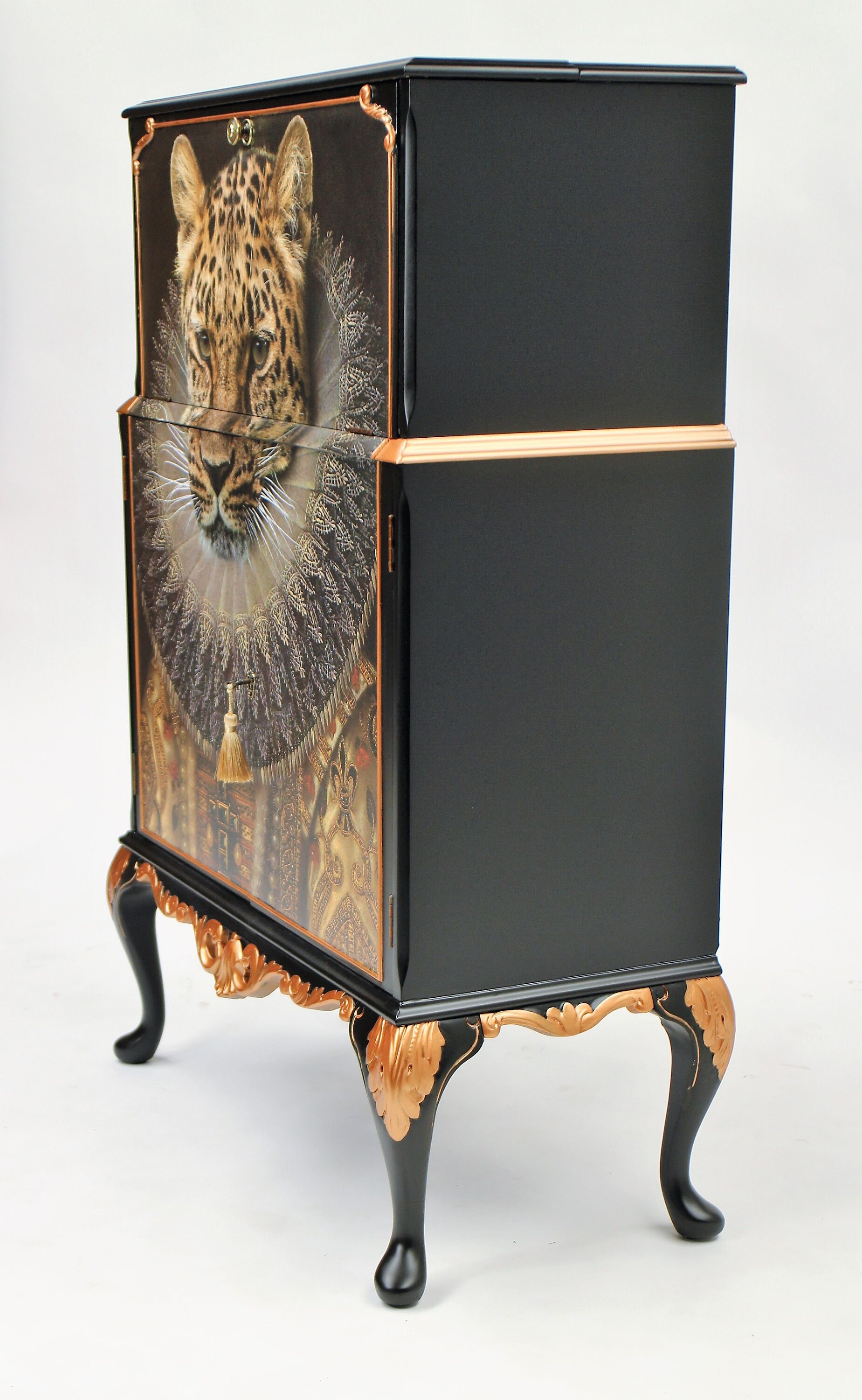 Queen Leopard Cocktail Cabinet - Etsy