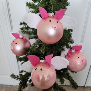 Jumbo Flying Pig Ornament - Etsy