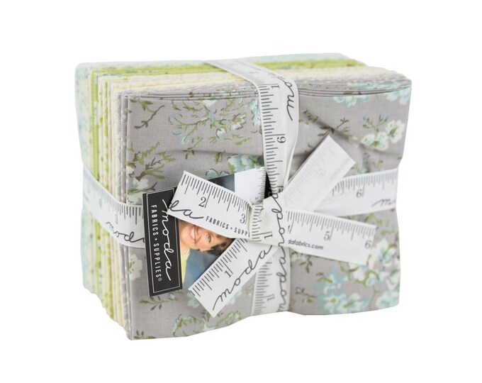 Dover by Brenda Riddle for Moda Fat Quarter Bundle - Etsy