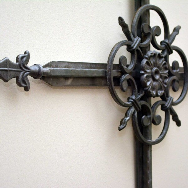 Metal Cross - Etsy