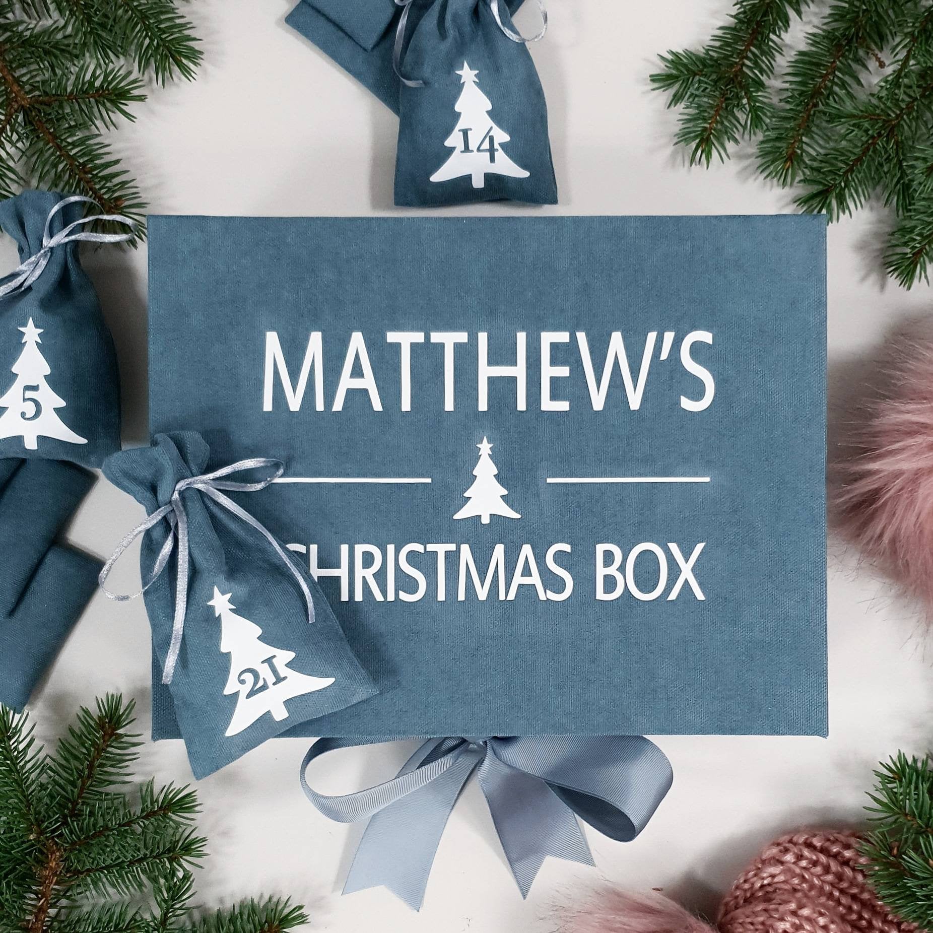 Personalized Christmas Box with Christmas advent calendar bags | Etsy