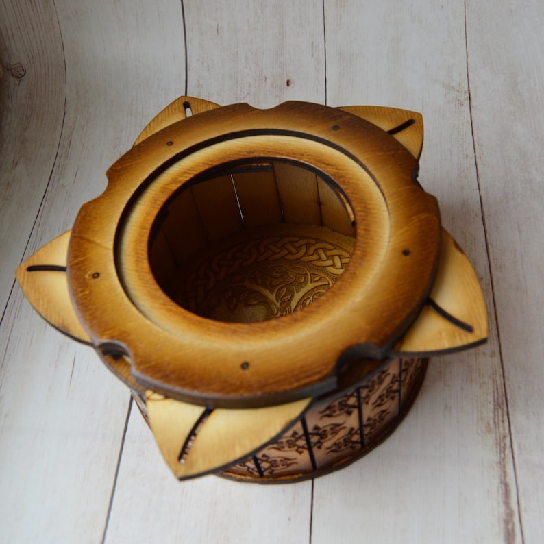 Round Handmade Wooden Box Celtic Tree of Life for Jewelry - Etsy