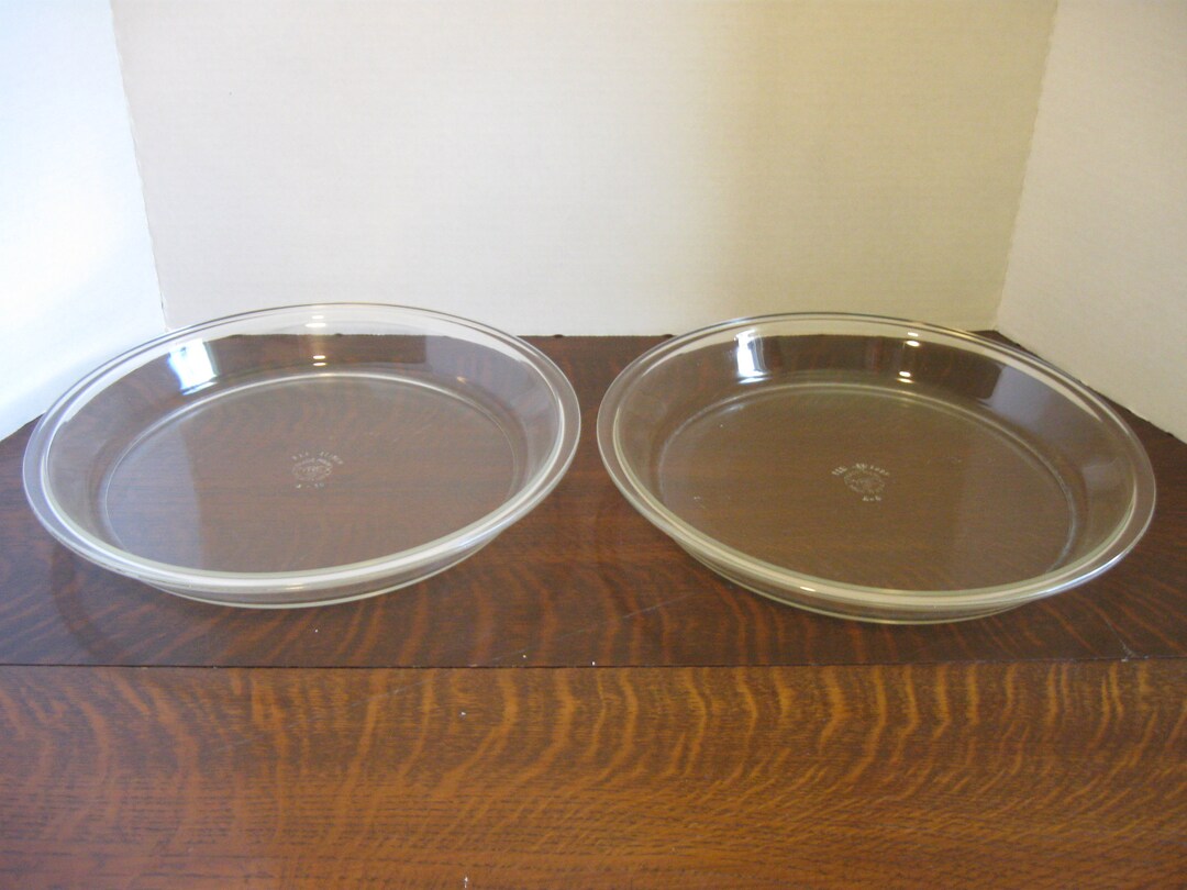 Vintage Set of Two 11 Inch Pyrex Pie Plates - Etsy