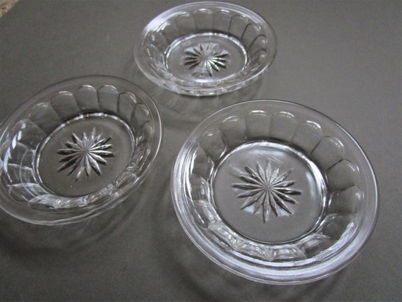 Three VINTAGE GLASS Dishes Pressed Glass Pin Dish Ring Dish - Etsy UK