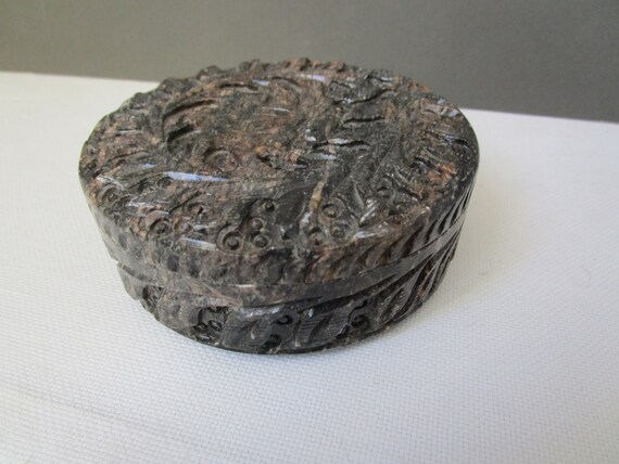 LARGE Soapstone Carved BOX Circular Carved Indian Soapstone | Etsy