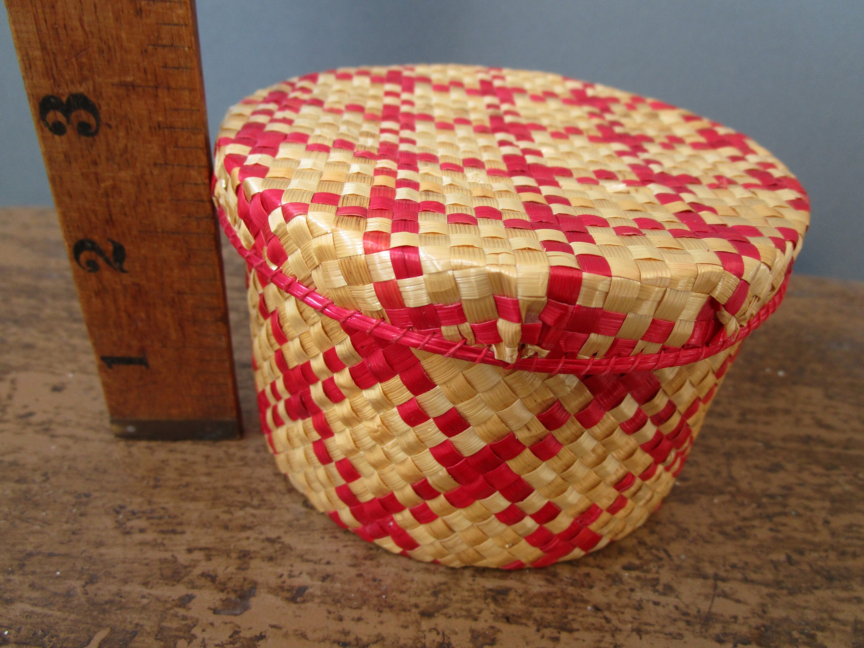 Woven STRAW Basket with 12 Double Sided Coasters FLORAL Fabric | Etsy