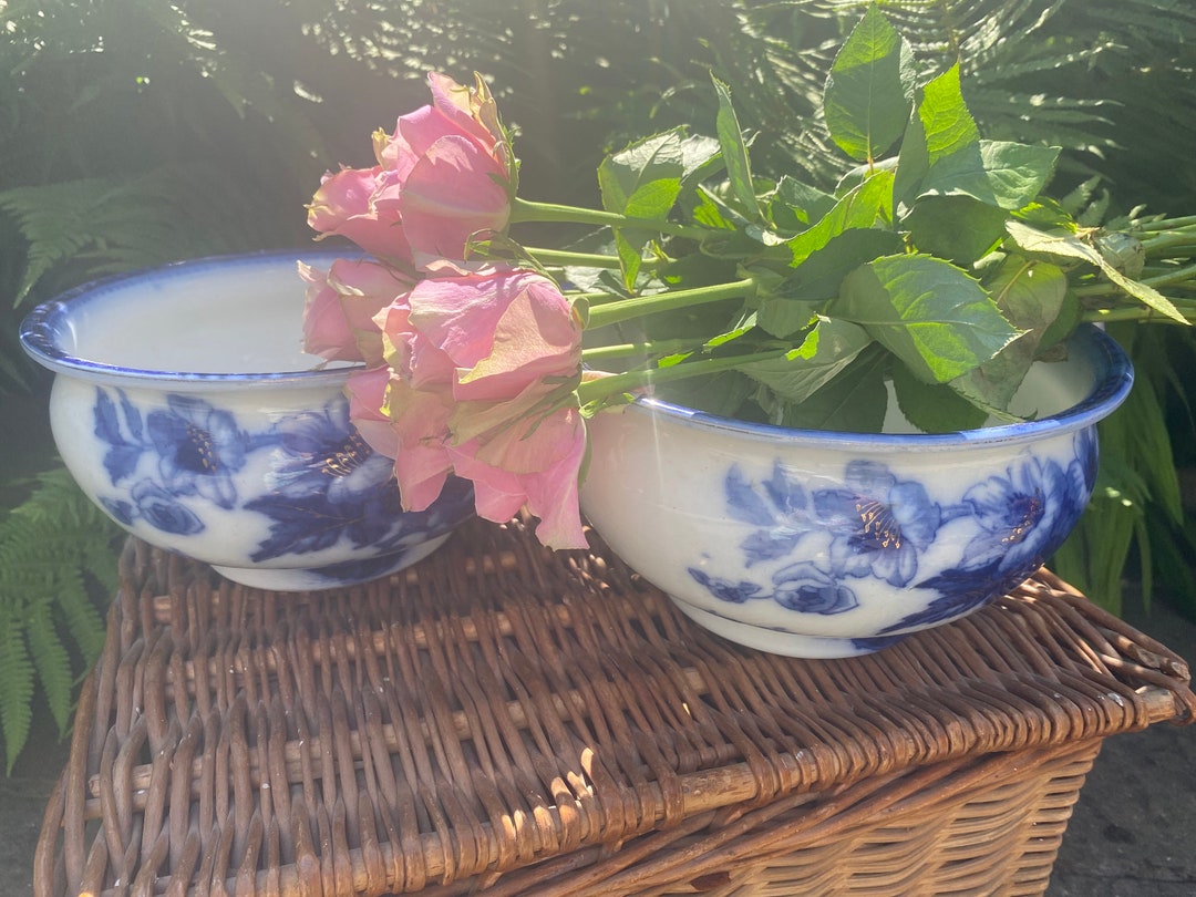 Antique FLOW BLUE Chamber Pot Victorian Potty Thunder Pot Gazunder ...