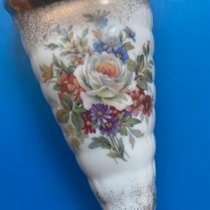 Mid Century LIMOGES Gilded Porcelain Wall Pocket Castel Mark Vintage ...