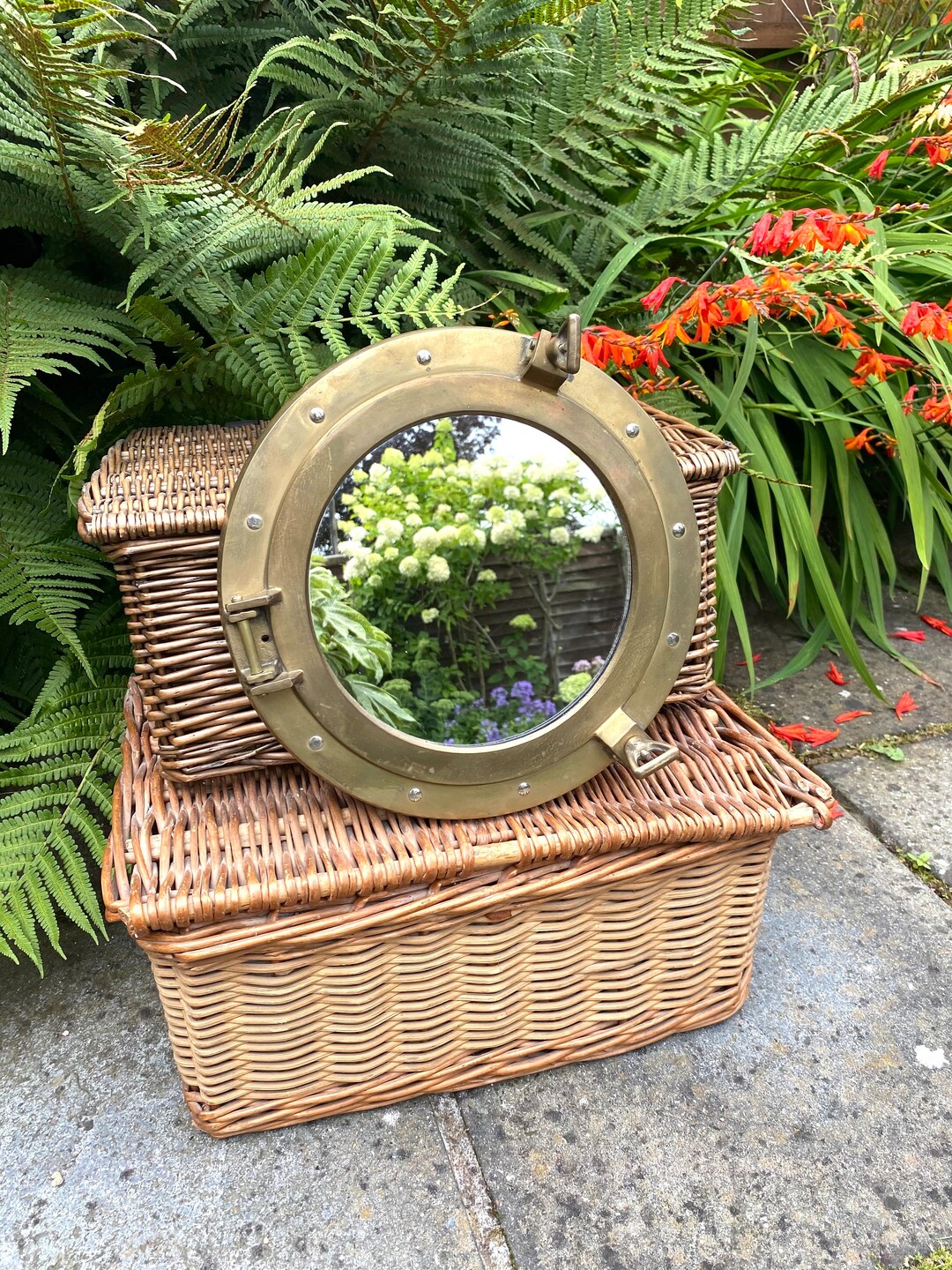 Vintage BRASS PORTHOLE MIRROR Coastal/nautical Décor Maritime Boating ...