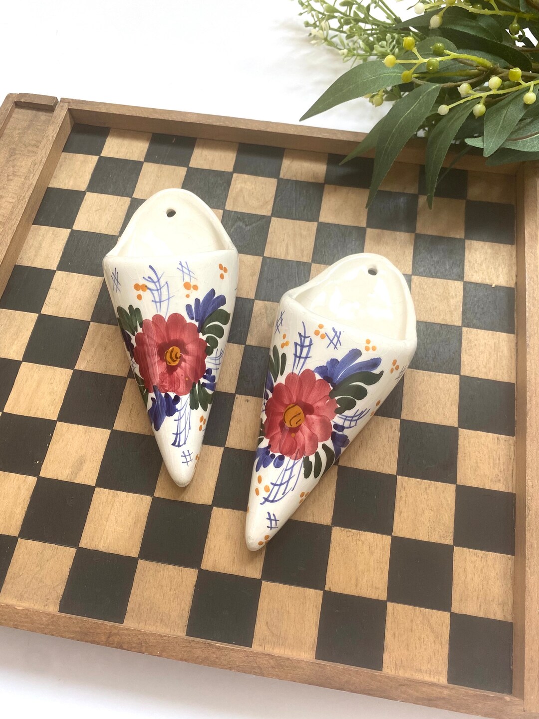 Pair Hand Painted WALL POCKETS Vintage Folk Art Floral Wall Pockets ...