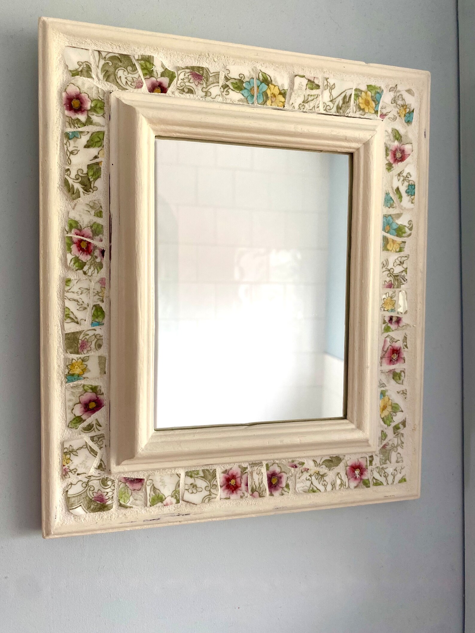 Handcrafted Vintage CHINA MOSAIC MIRROR to Hang Pique Assiette Mosaic ...