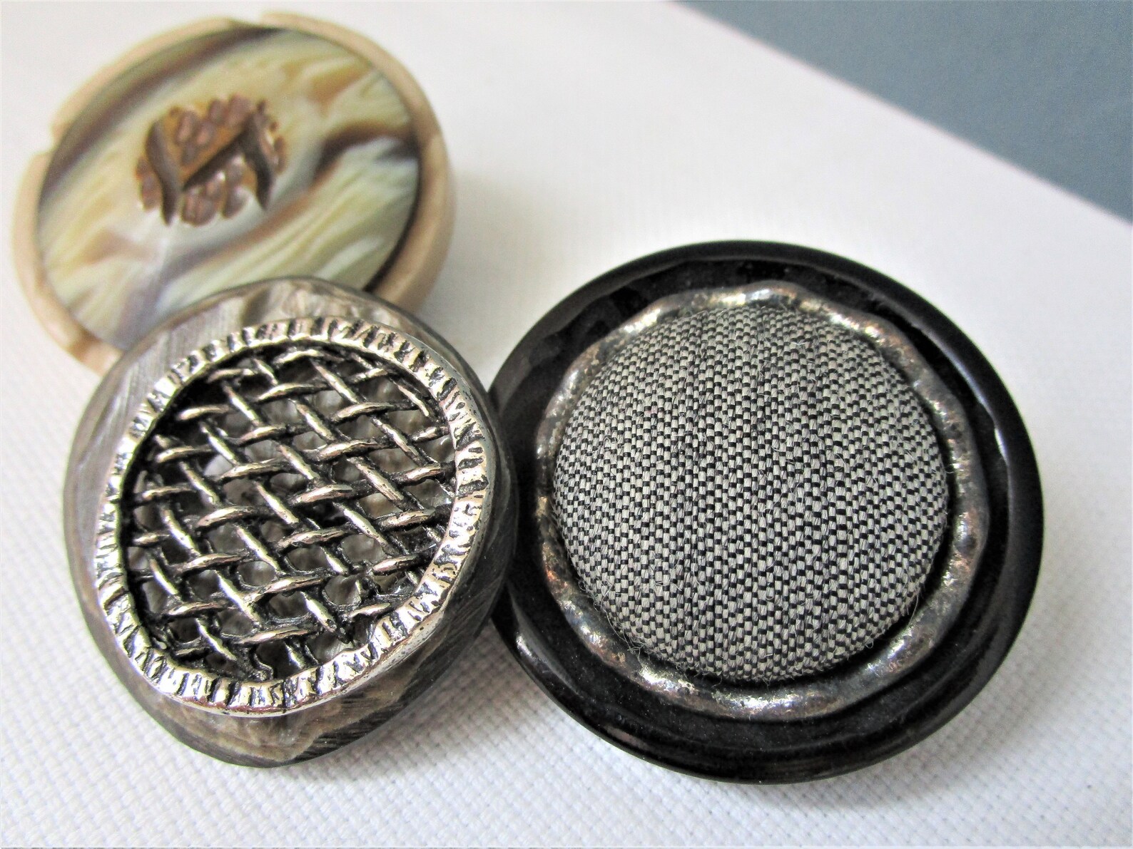 Vintage BUTTON BROOCH Ooak Handmade Brooch Vintage Buttons - Etsy UK