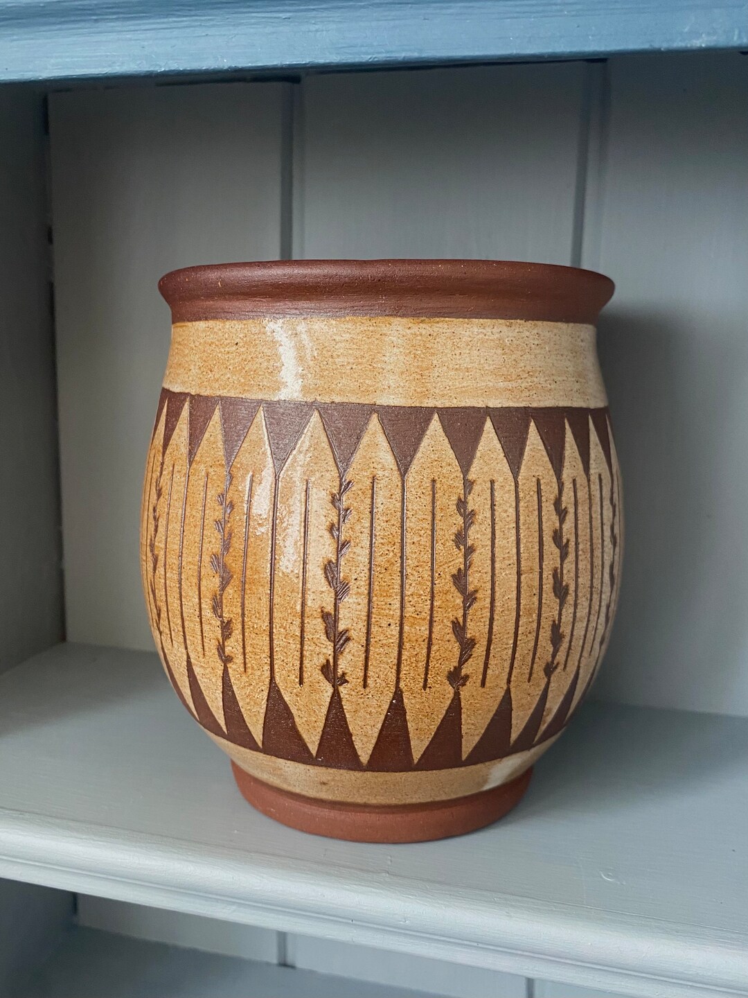 Attractive MID CENTURY Pottery Pot With Detailed Incised Design Brown ...