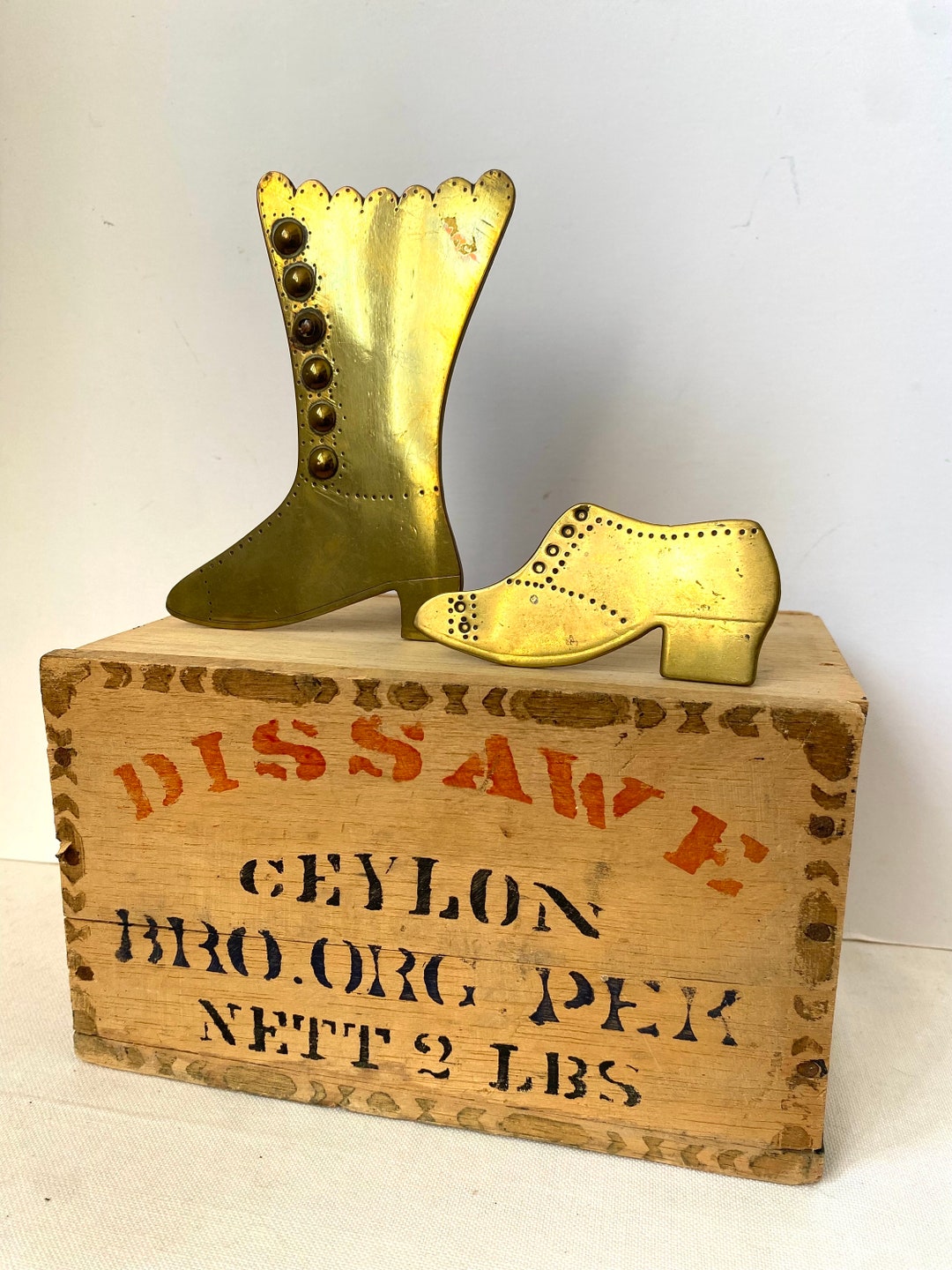 Antique VICTORIAN BRASS Boot & Shoe Mantle Decorations Flat Back With ...